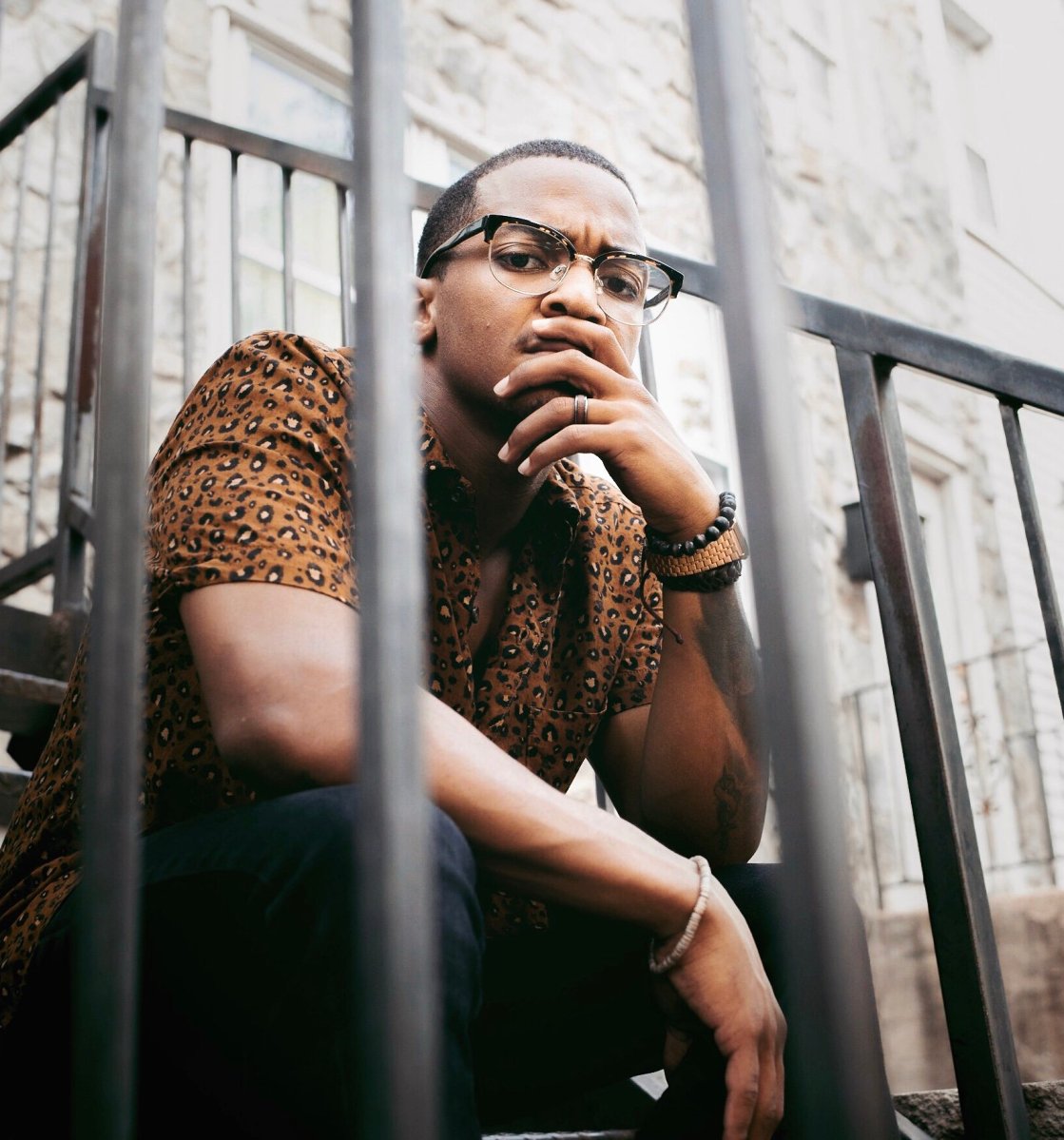 Hear “Rest Easy” by singer Benjamin Carter – Aipate