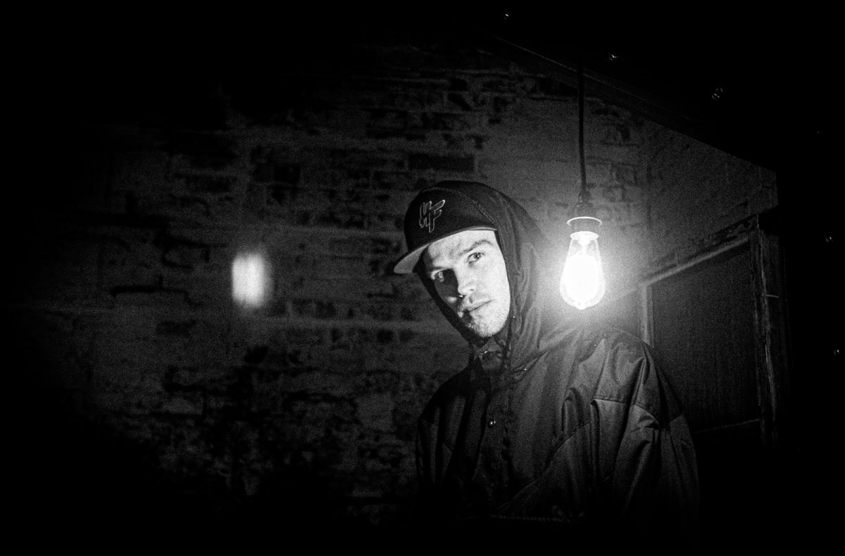 Fliptrix unveils “Broken Glass” video – Aipate