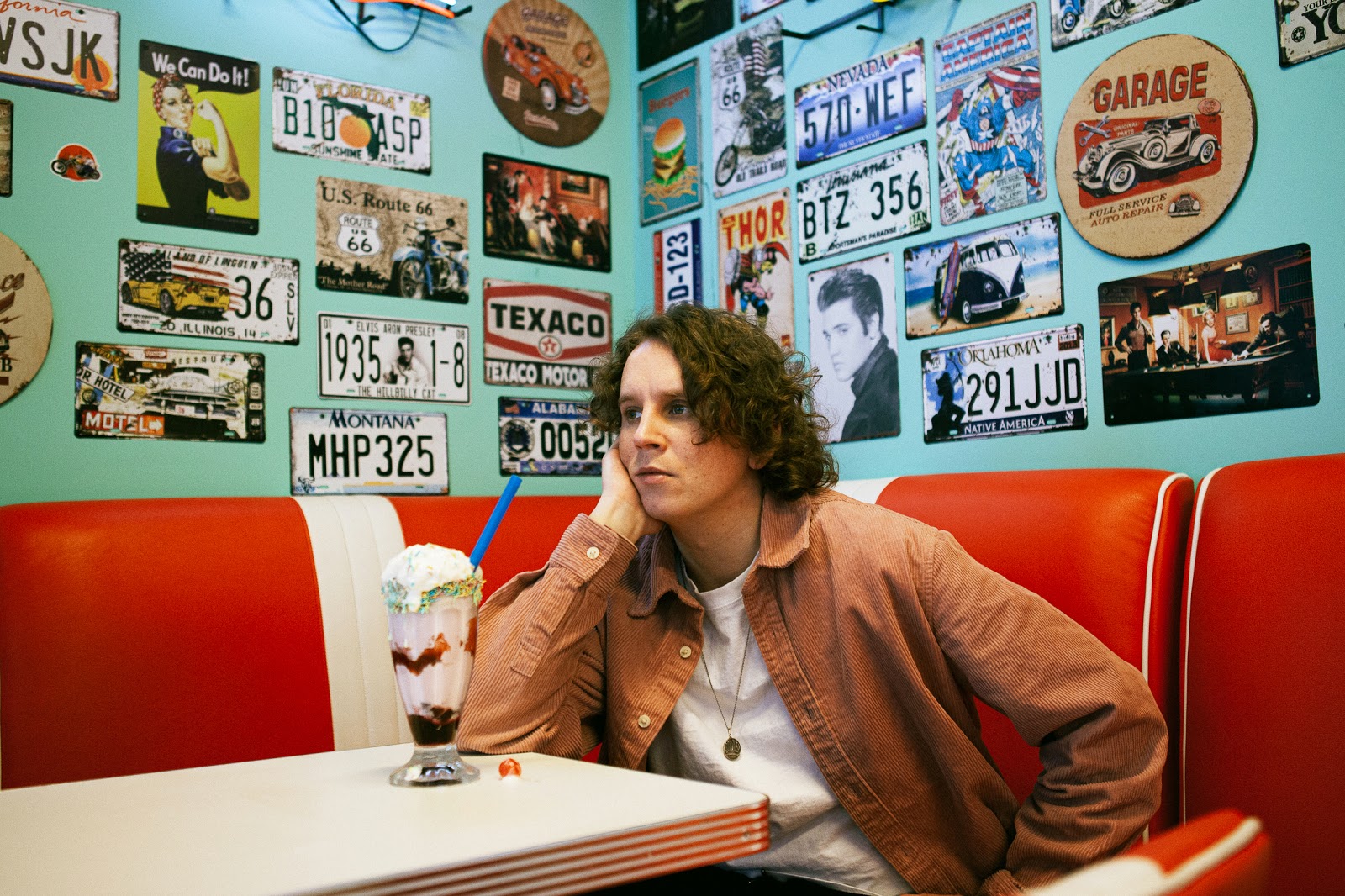 Buster Moe looks back in new song, “Seventeen” – Aipate