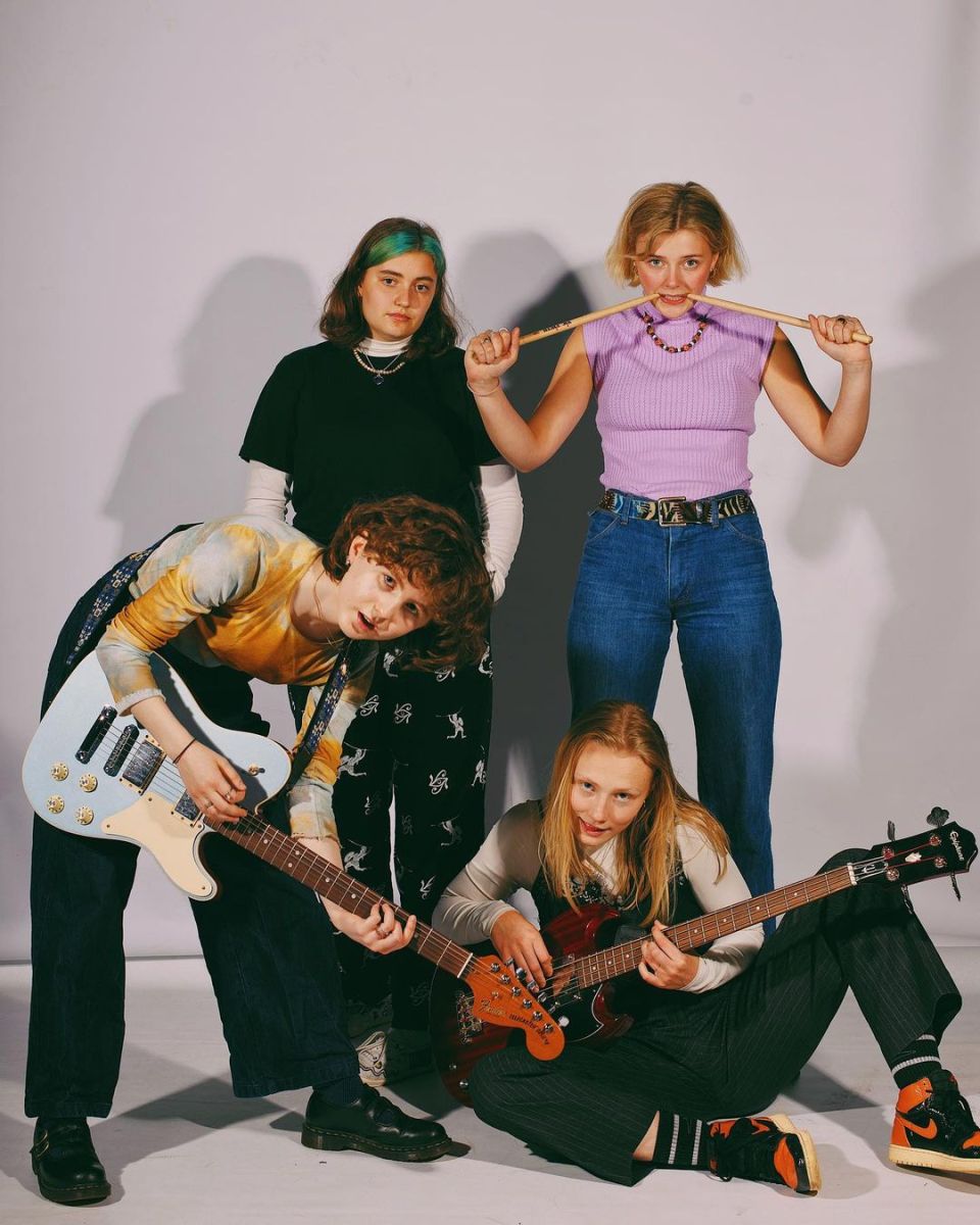 Veps provide “Ecstasy” in new visuals – Aipate