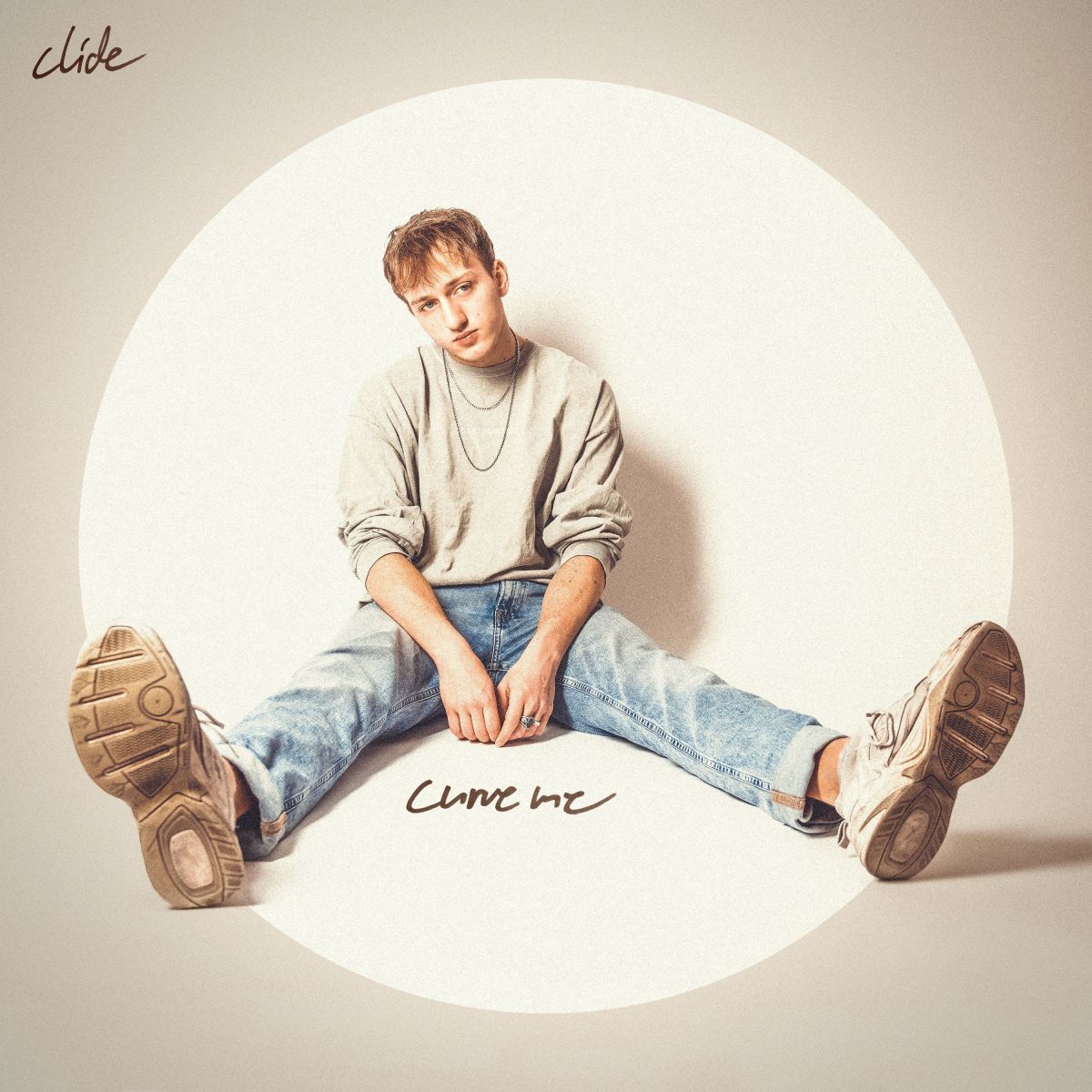 clide reveals “curve me” visual and it’s so good – Aipate