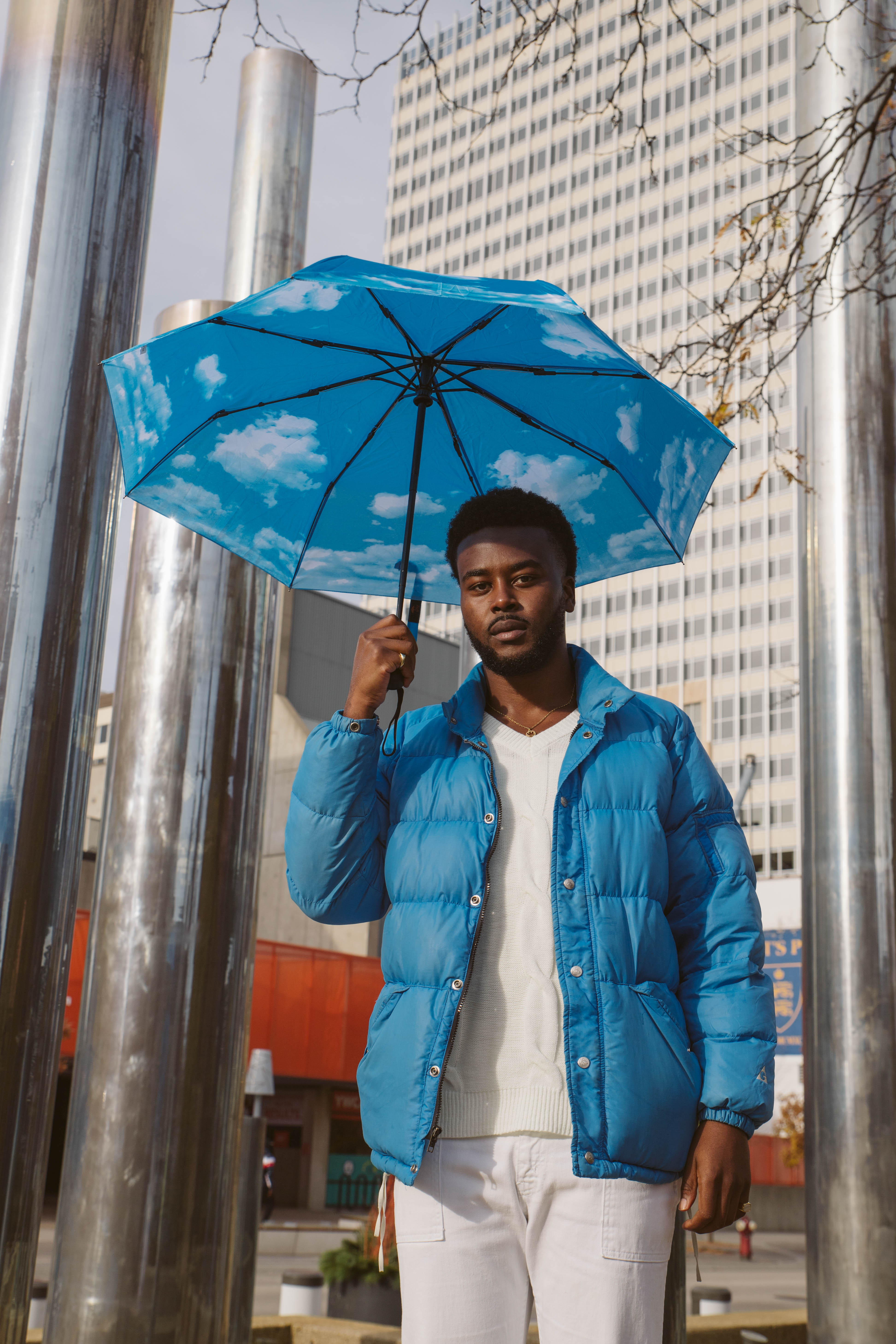 Moise brews “Raspberry Tea” on his newest track – Aipate