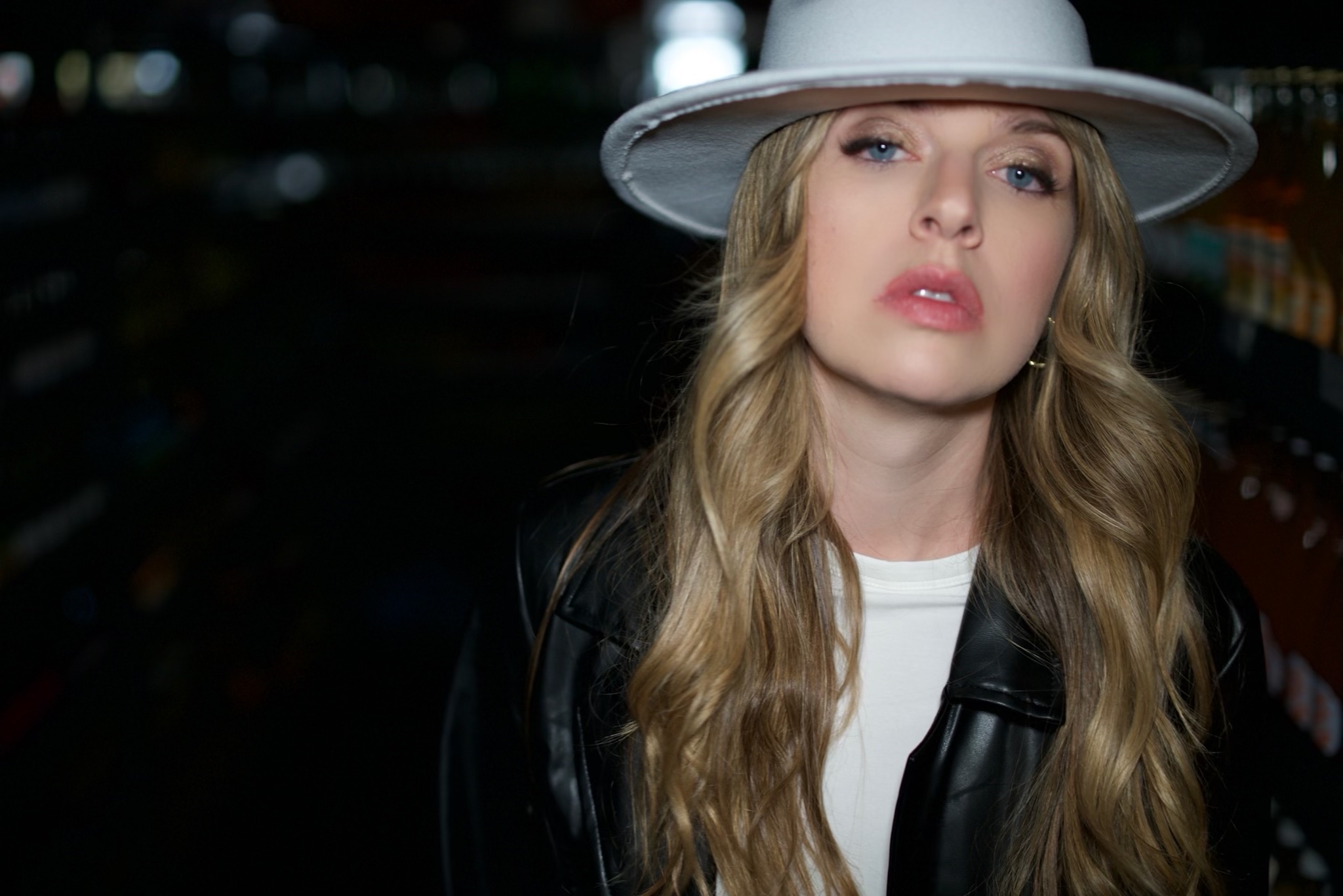 Album Review: Dirty Shine by ZZ Ward – Aipate