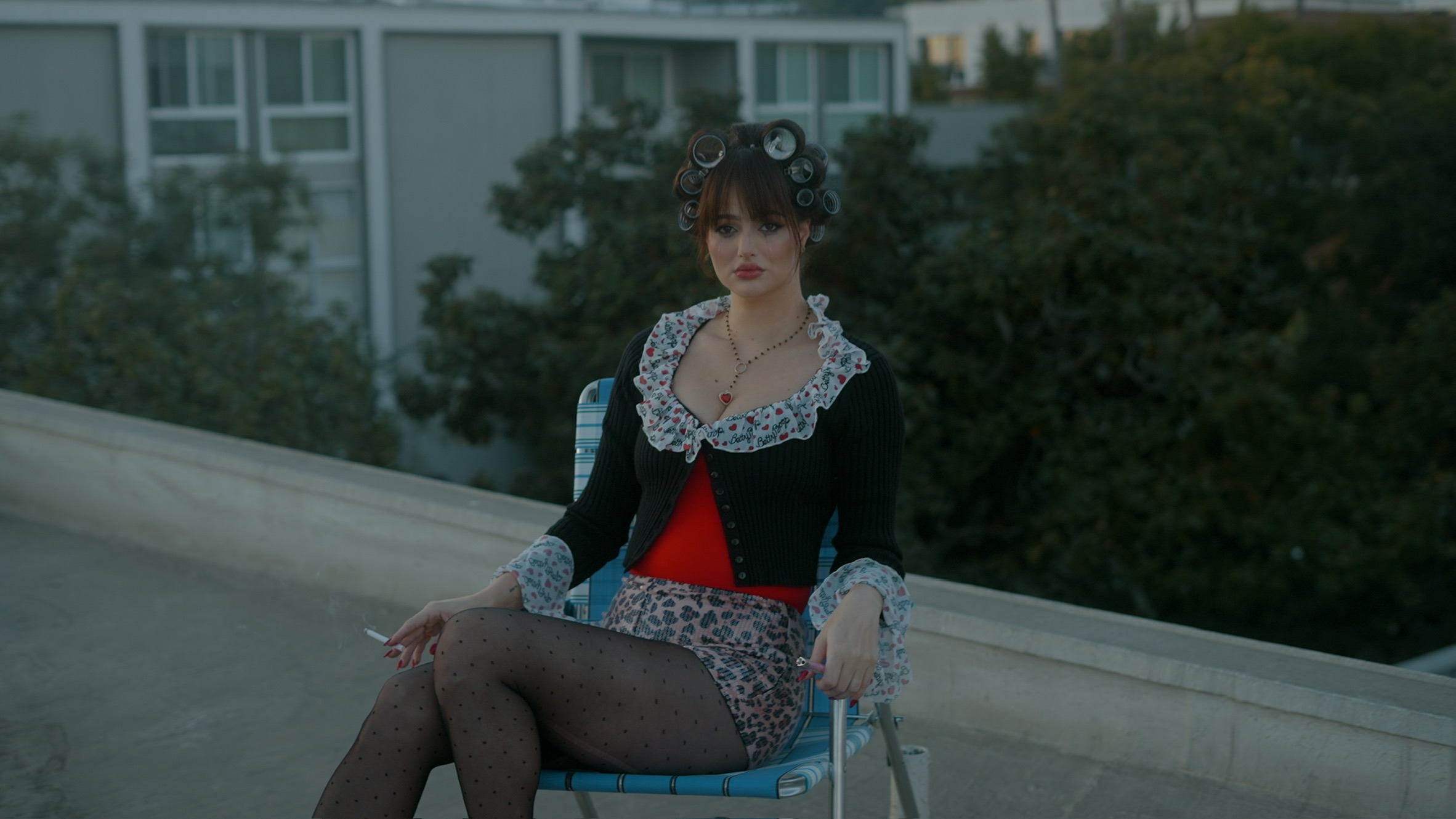 Hear “Cry Baby” by talented singer-songwriter Lily Lane – Aipate