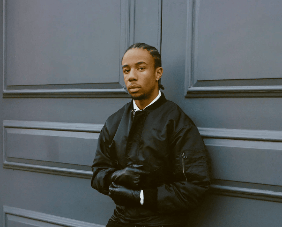 Ebubé returns with new single, “Lay With Me”: watch visuals – Aipate